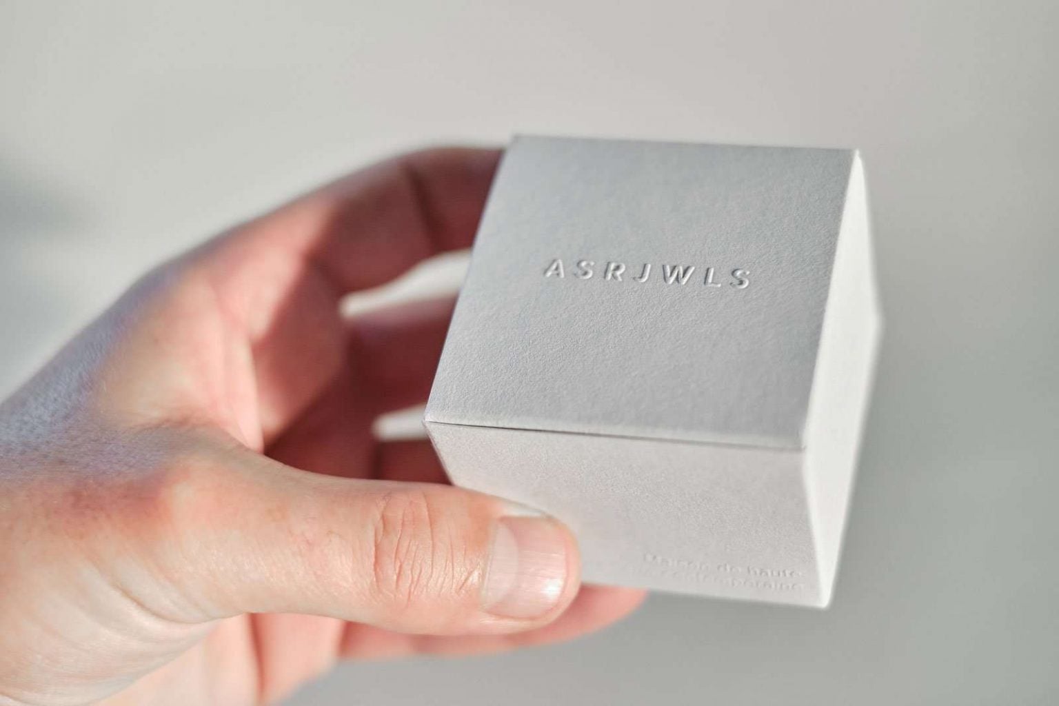 Sustainable Jewellery Packaging – Elegante Press